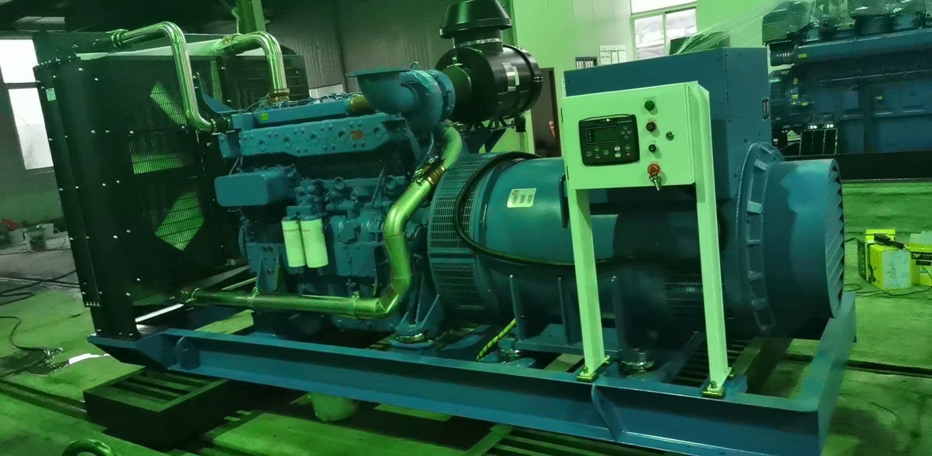 50HZ 400V 1500RPM는 짧은 배달 시간 600KW 750KVA DSE6020 STAMFORD 발전기에 무브러시 디젤 ...